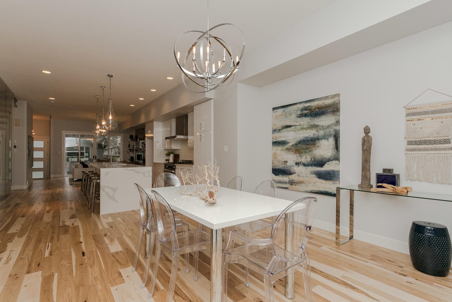 Intelligent Living Spaces - Modern Family Design | Modern Family Design